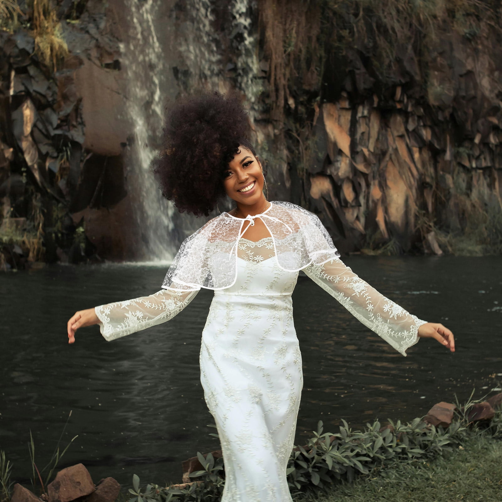 BESTYASH White Sheer Cape Bridal Cover Up For Wedding Dress Adjustable ...