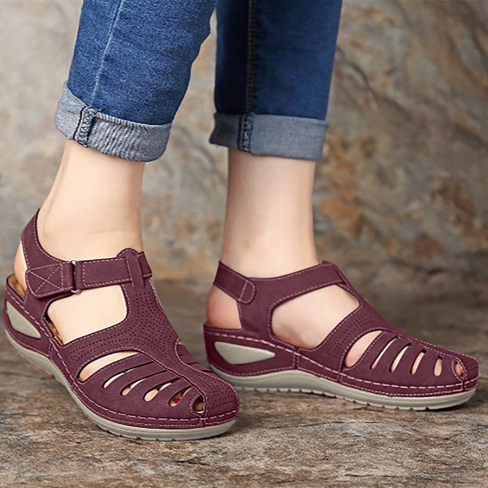 BLTIBY Sandals for Women Closed Toe Hollow Out Classic Sandals Slip On ...