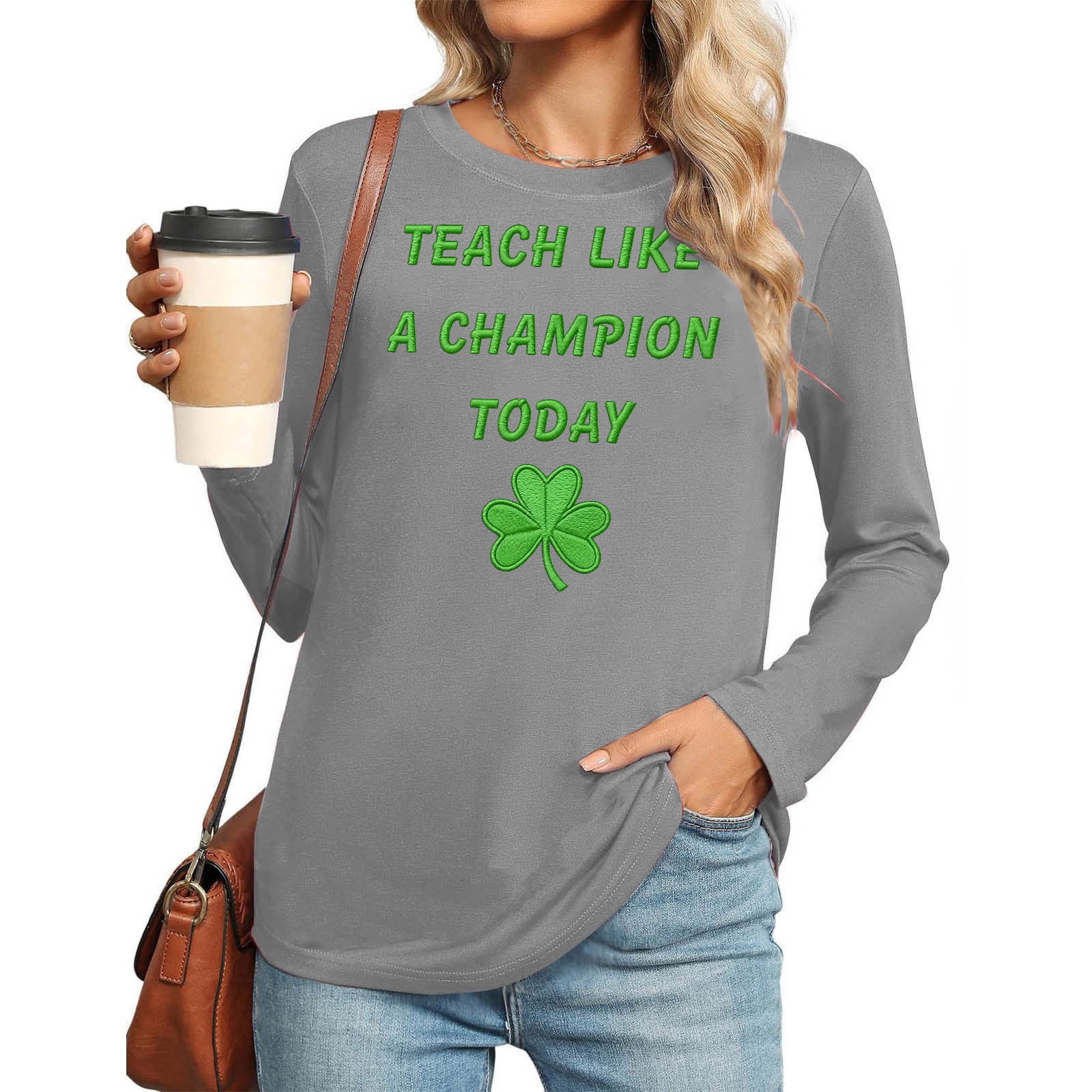 BLTIBY St. Patrick's Day Sweatshirts for Women Shamrock Shirt Clover ...