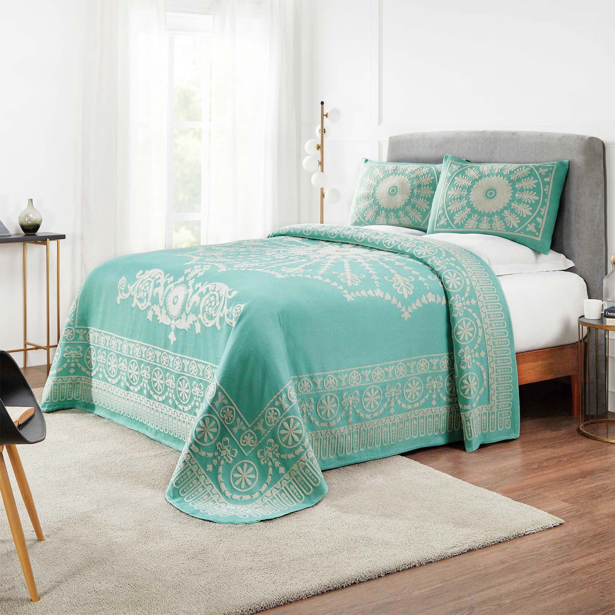 Free Shipping! BNM Cotton Blend Classic Medallion Bedspread Set, Queen ...