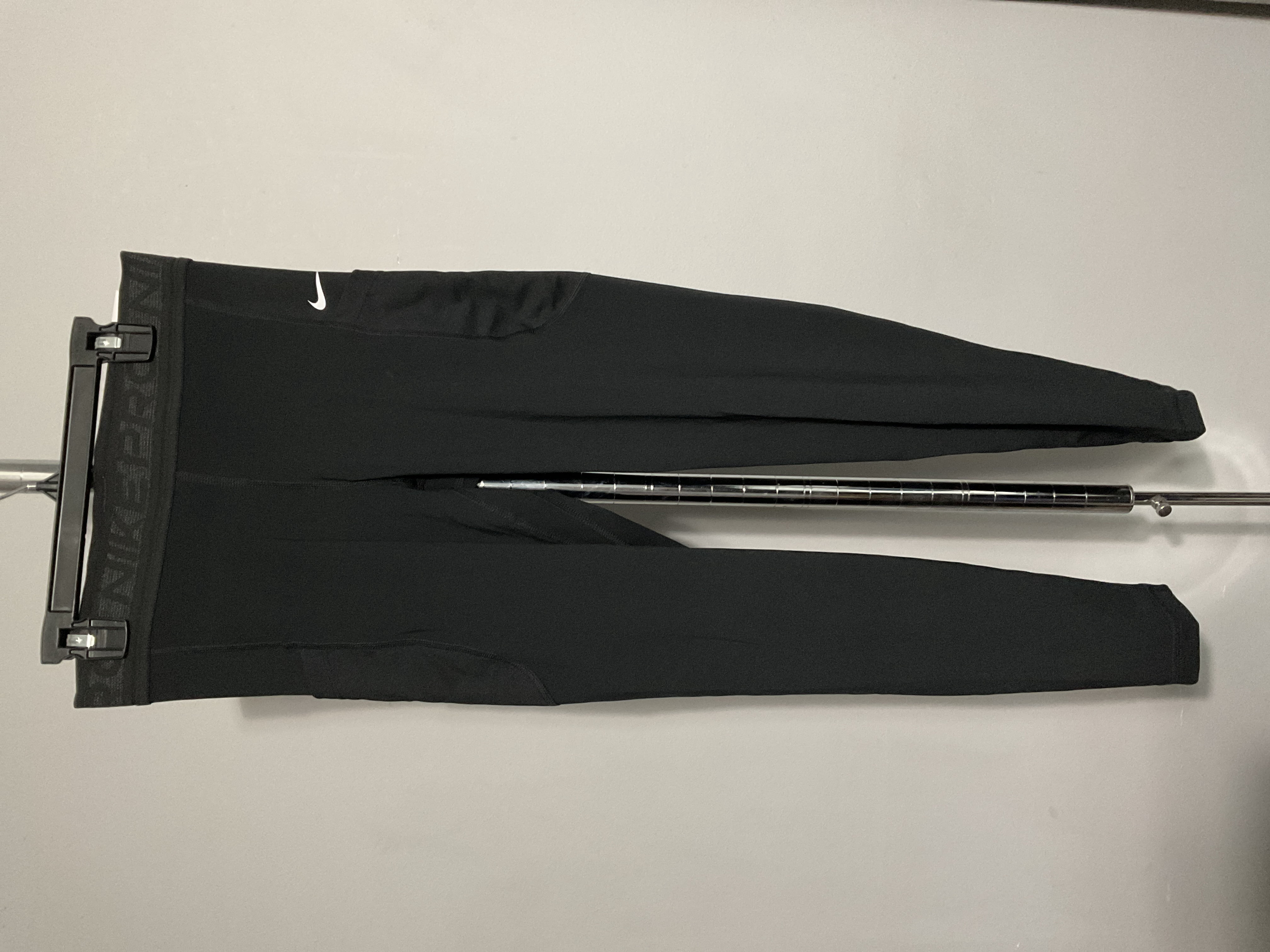 BRANDED BLACK MEDIUM WOMENS ATHLETIC TIGHTS NIKE DN4691-010 - Walmart.com