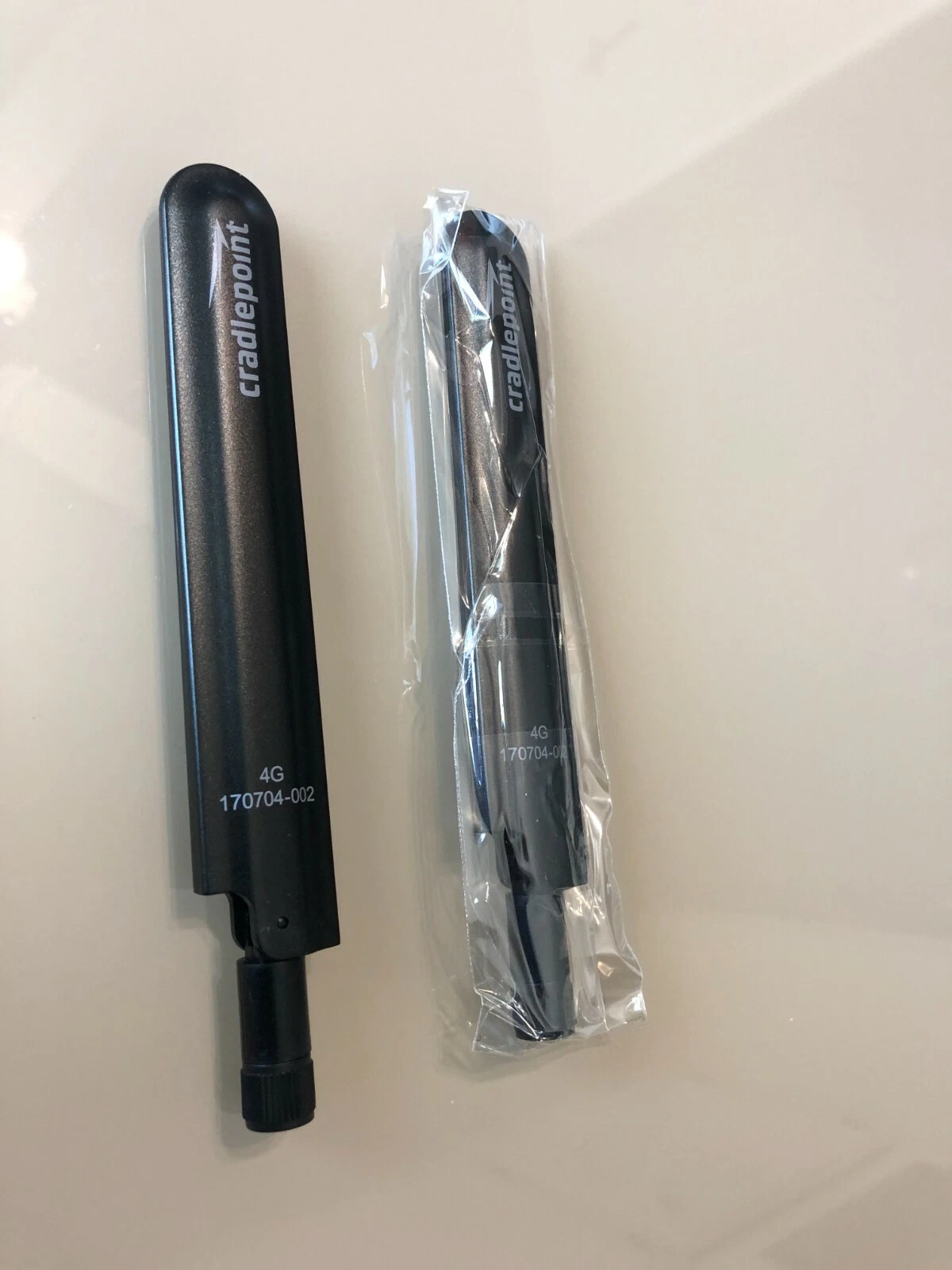 BRICK- Cradlepoint Antenna 170704-002 Dual-Bd Lte 4G 3G 4.5 2/3 Dbi ...