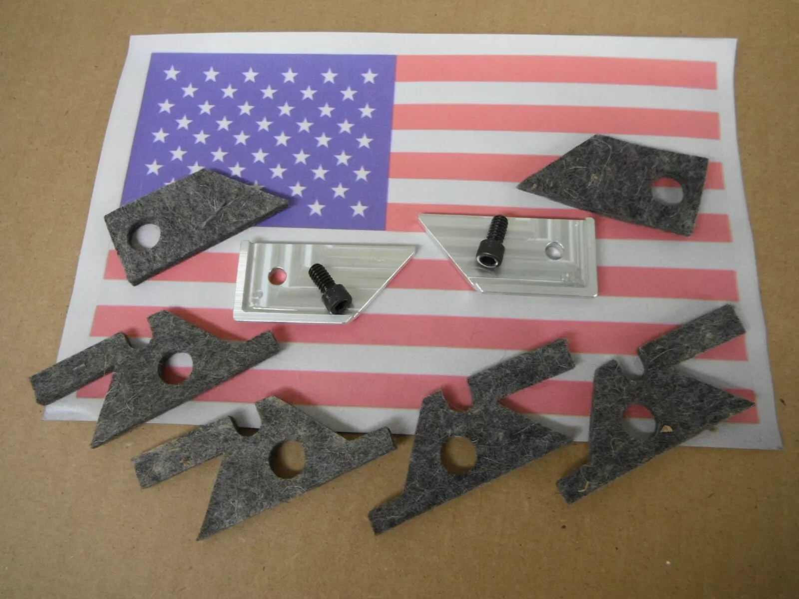 BRIDGEPORT MILL PART, milling machine COLUMN WIPER HOLDERS, SCREWS ...