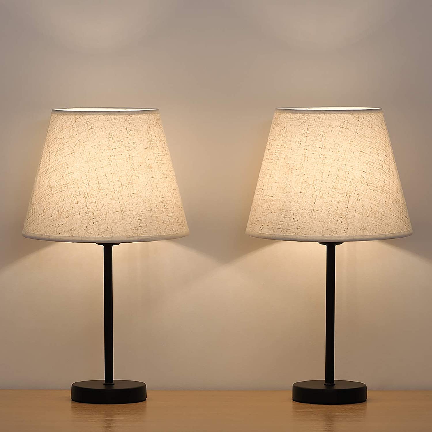 BTY Small Nightstand Lamps Bedside Table Lamps Set of 2 with Fabric ...