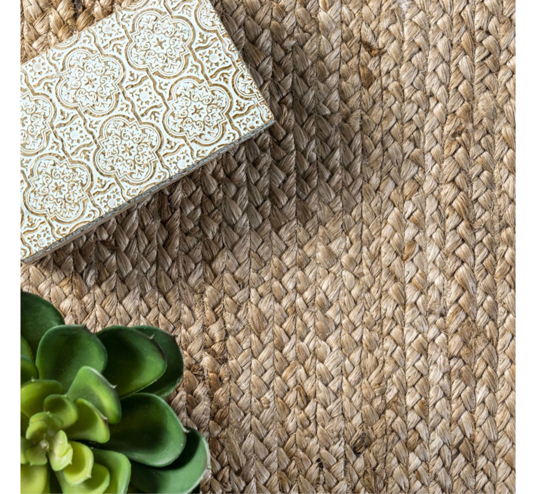 BUNGALOWANDBEYOND Scalloped Jute Braided Rug | Jute Runner, Jute ...