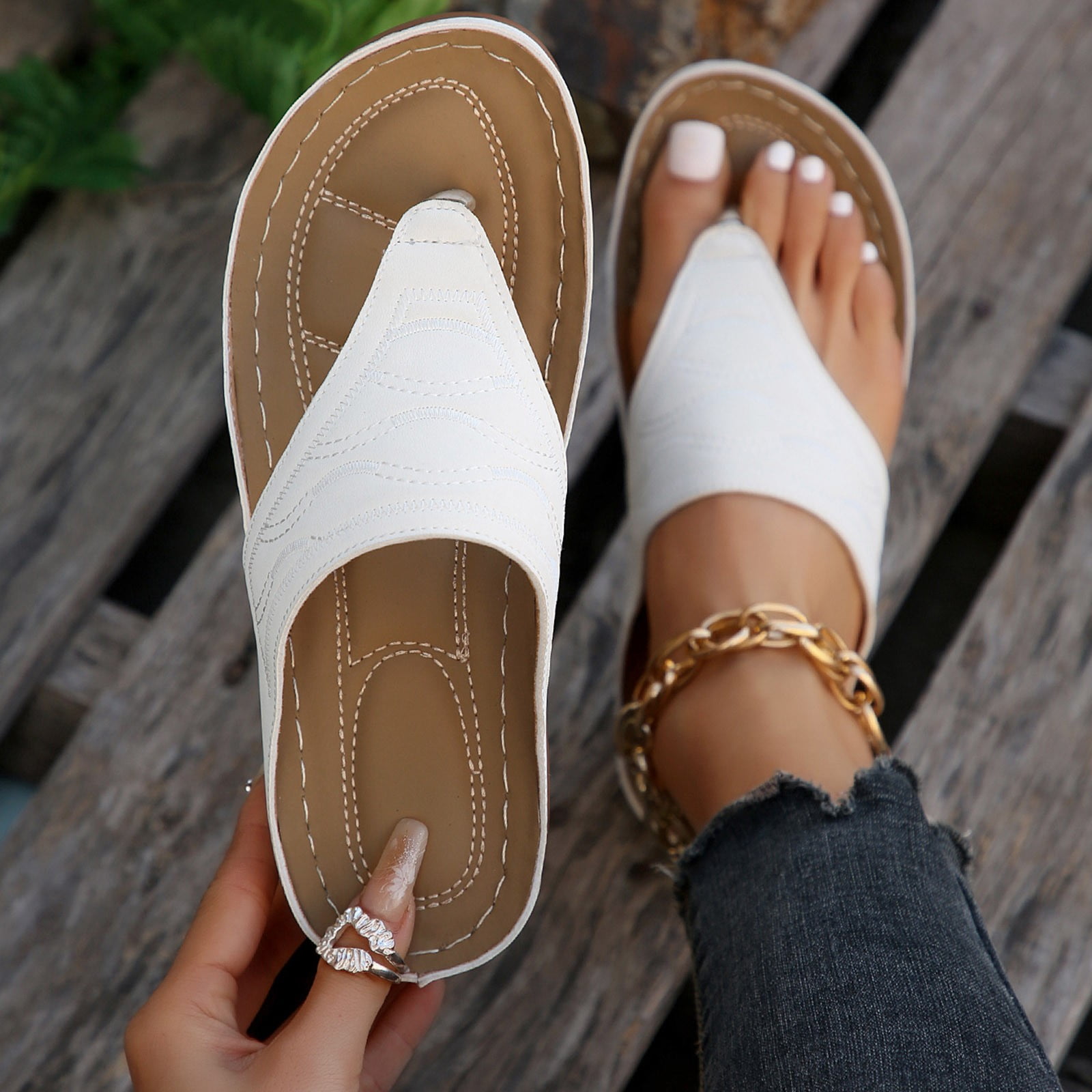 BYHONG Women's Bohemian Wedge Sandals - Thick Sole One Foot Thong ...