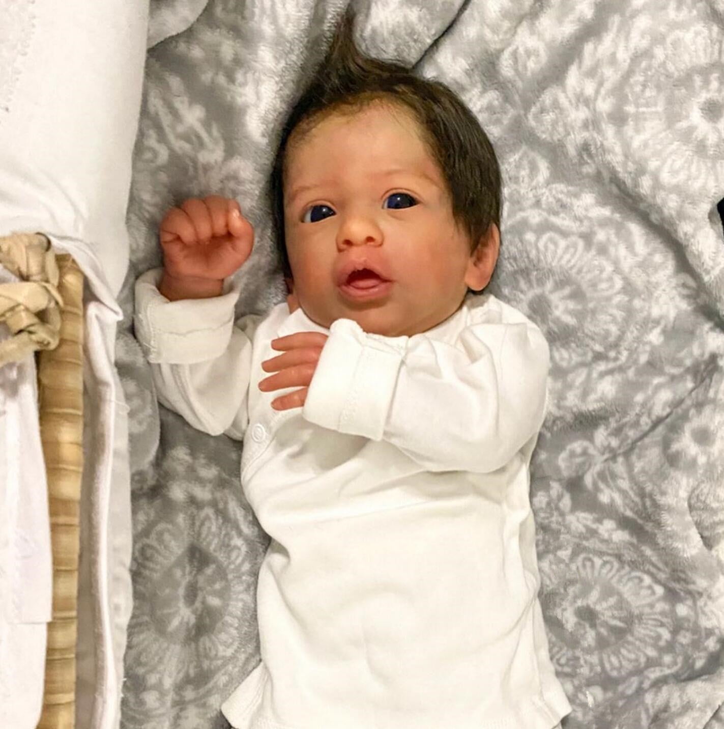 BZDOLL Realistic 45 CM Reborn Baby Doll With 3D Marble Texture Skin and ...