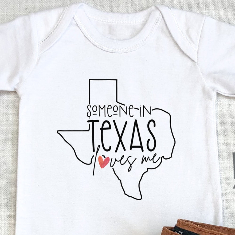 Baby Bodysuit BELLA CANVAS Someone In Texas Loves Me, Virtual Baby Shower Gift, Raglan Kids ...