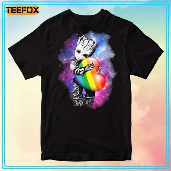 Baby Groot Hugging Rainbow Heart Unisex T-Shirt - Walmart.com