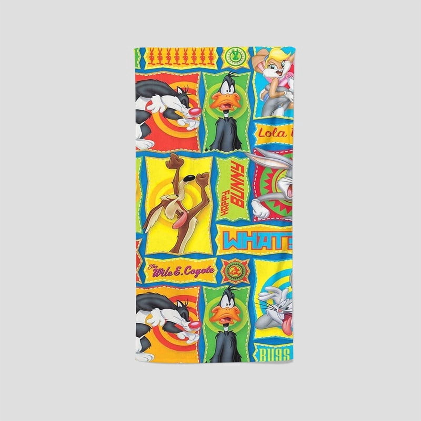 Baby Looney Tunes's towel, with its unique design, is an ideal gift for ...