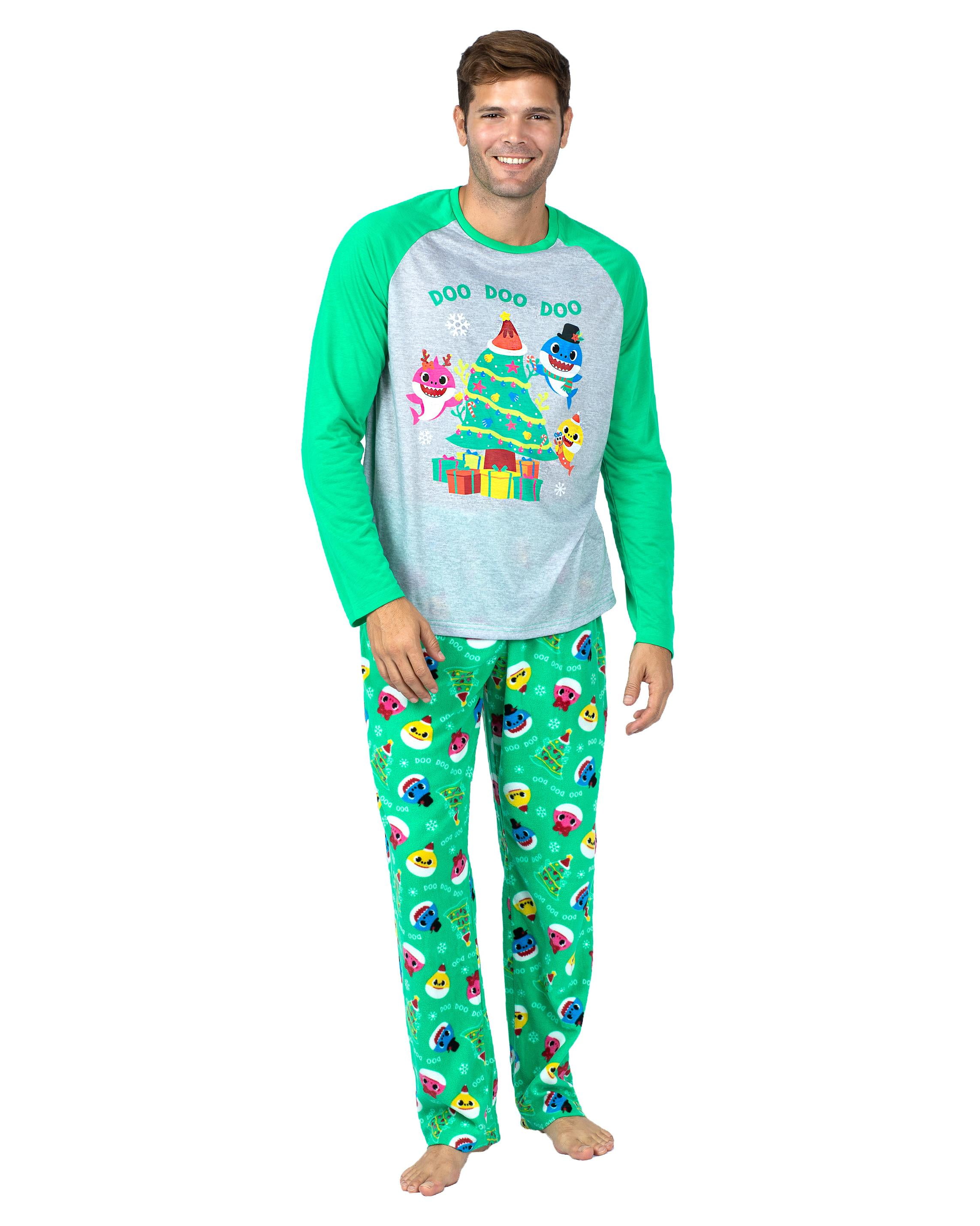 Baby Shark Men's Christmas Family Pajama Set, Daddy Shark Fleece ...