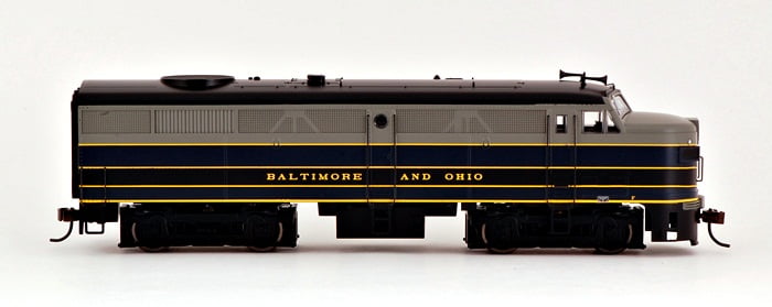 Bachmann HO Scale Train Alco FA2 Diesel Loco DCC SoundTraxx Equipped B ...
