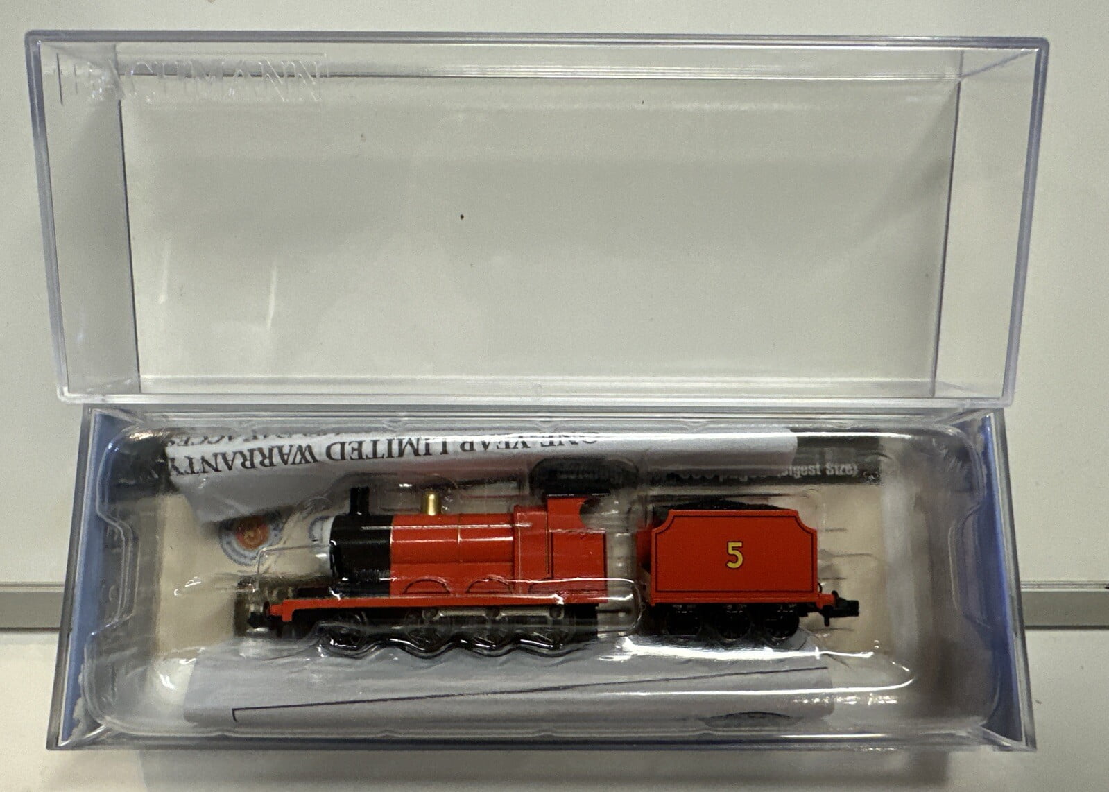 Bachmann N Scale Thomas & Friends James Engine & Tender #58793 ...