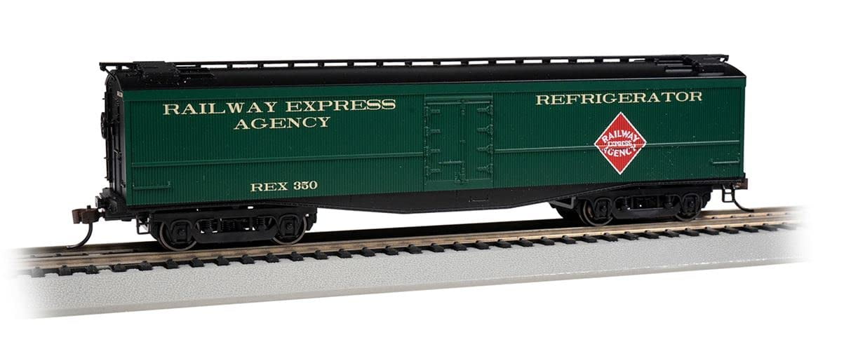 Bachmann Trains - 50' Express Reefer - Railway Express Agency #350 - HO ...