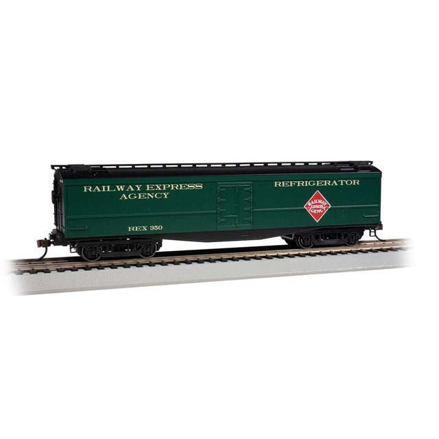 Bachmann Trains - 50' Express Reefer - Railway Express Agency #350 - HO ...