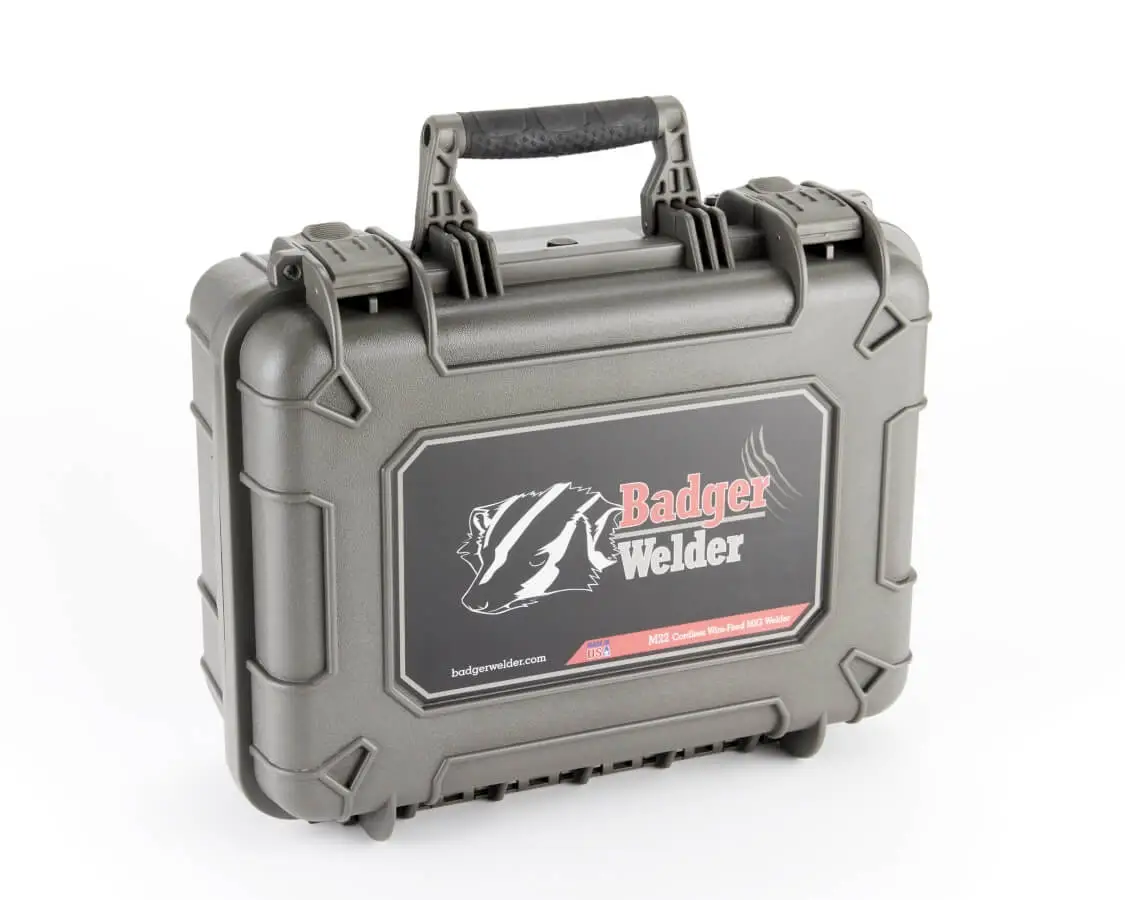 Badger Welder Portable Welding Kit with Batteries, Welding Gun, Wire ...