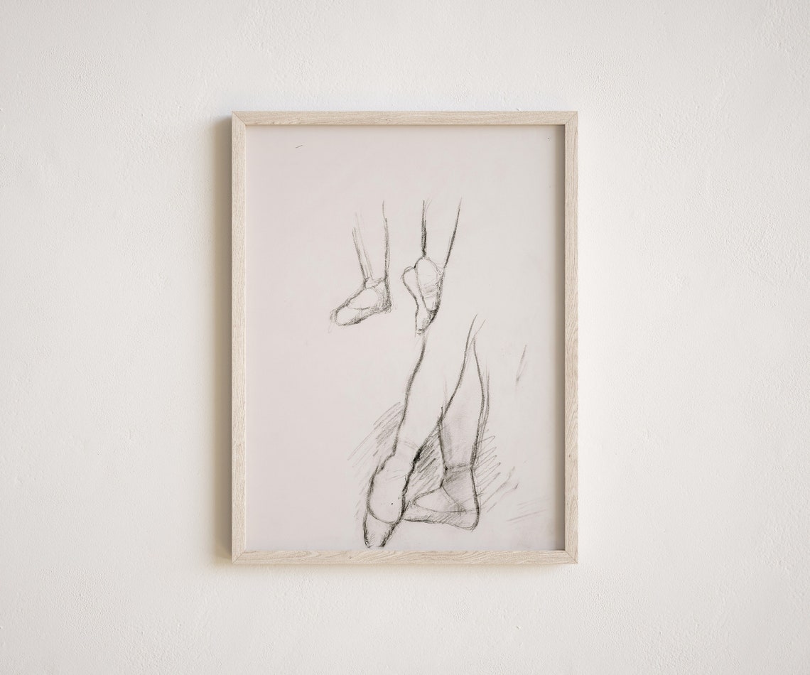 Ballerina On Pointe Poster, Vintage Ballerina Sketch, Ballet Dancer ...