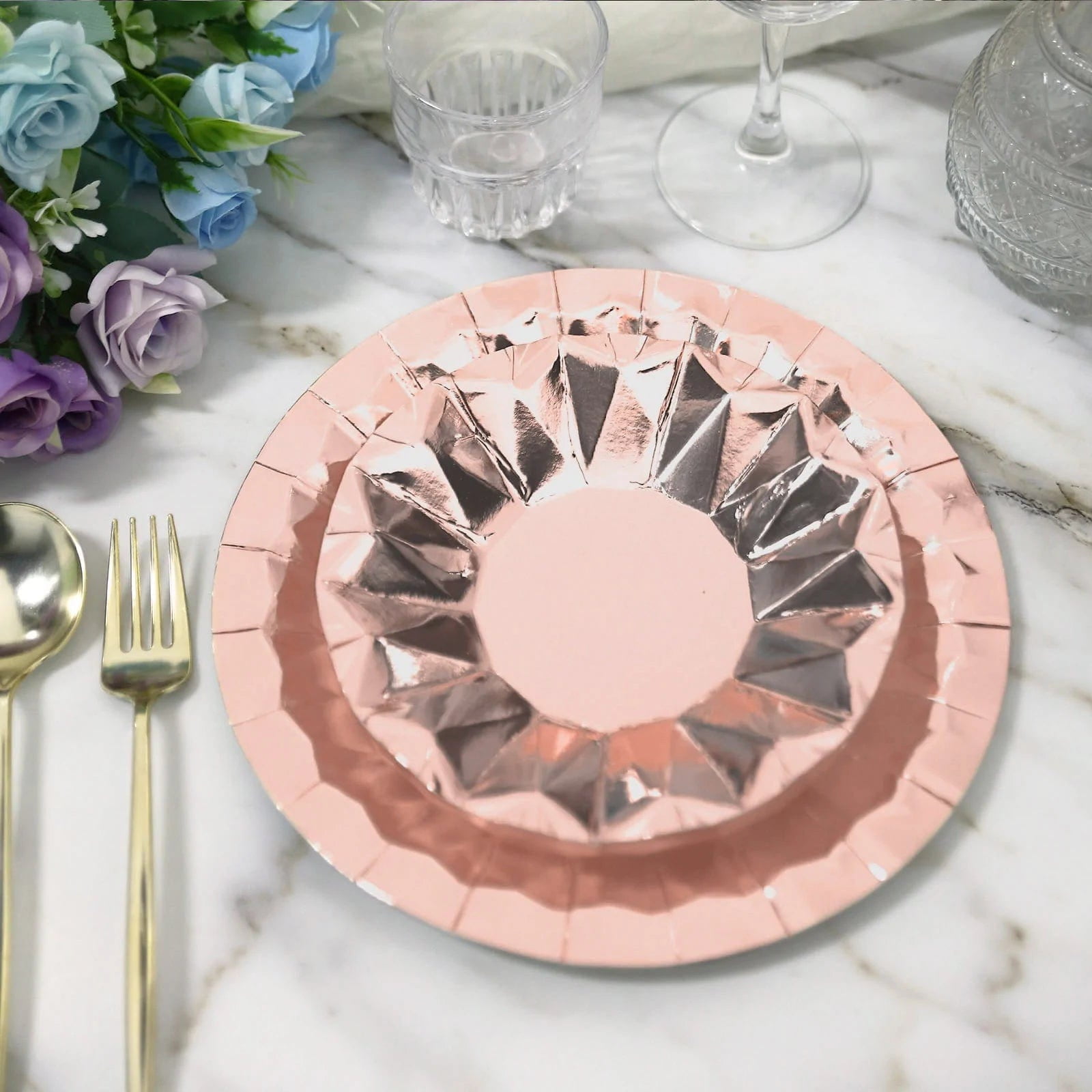 BalsaCircle 25 Rose Gold Geometric Round 9" Metallic Disposable Dinner ...
