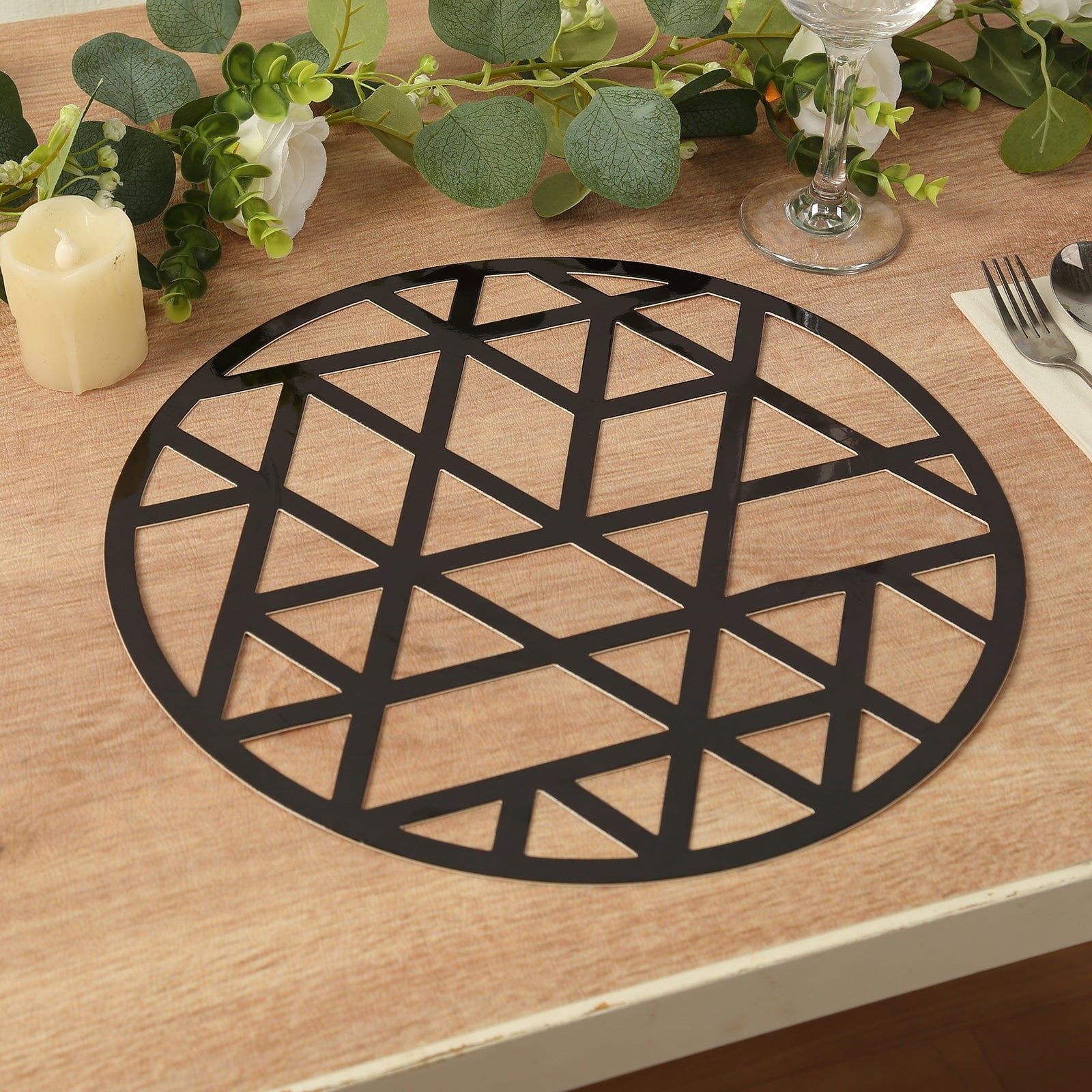 BalsaCircle 6 Metallic Black 13 in Disposable Cardboard Placemats Laser ...