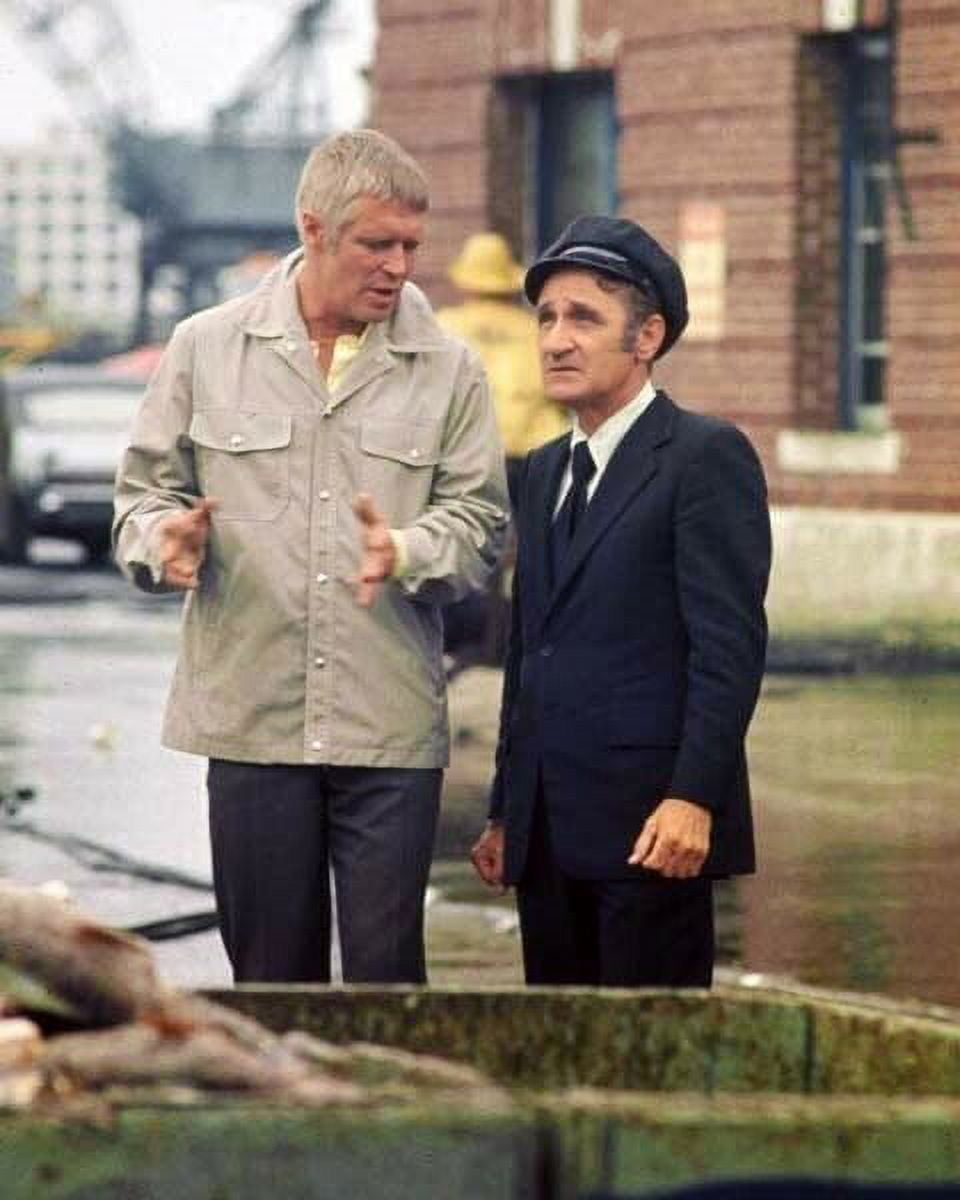 Banacek George Peppard explains theory to chauffeur Jay Ralph Manza ...