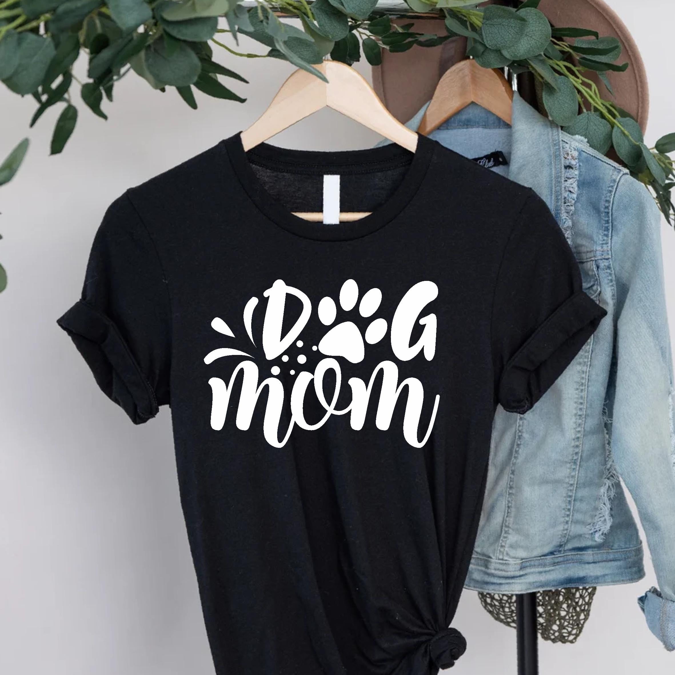 BandRole Dog Mom T-shirt – Cute Pet Lover Tee – Dog Mum Gift Shirt ...