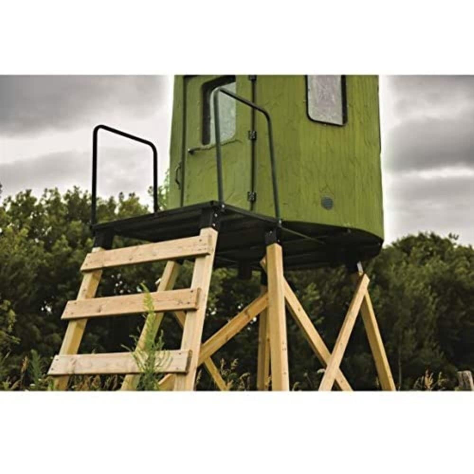 Banks Outdoors Deck Plate with Handrails, Heavy Duty Hunting Blind ...