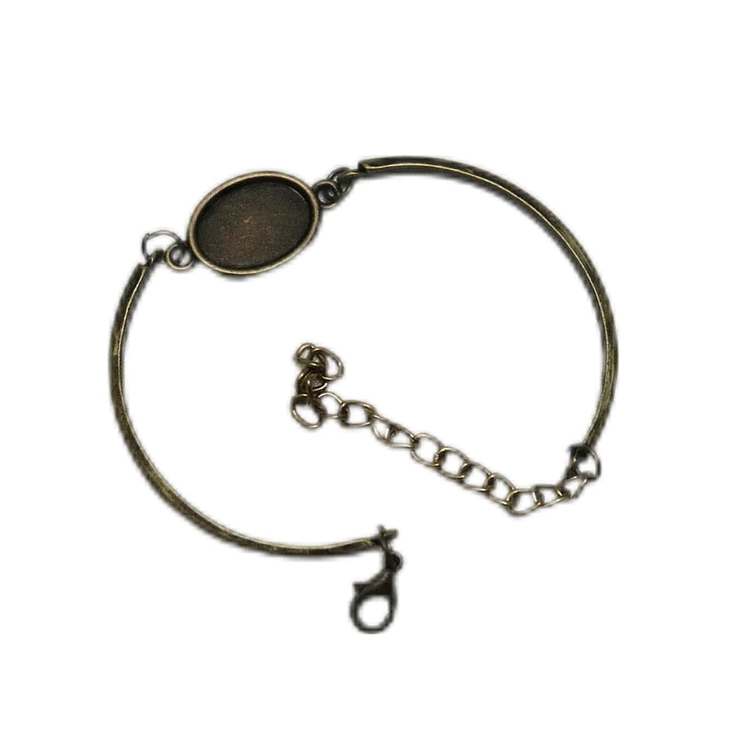 BanteyBanatey Bracelet cabochon Bezel Antique Gold Oval Shape Bracelet ...