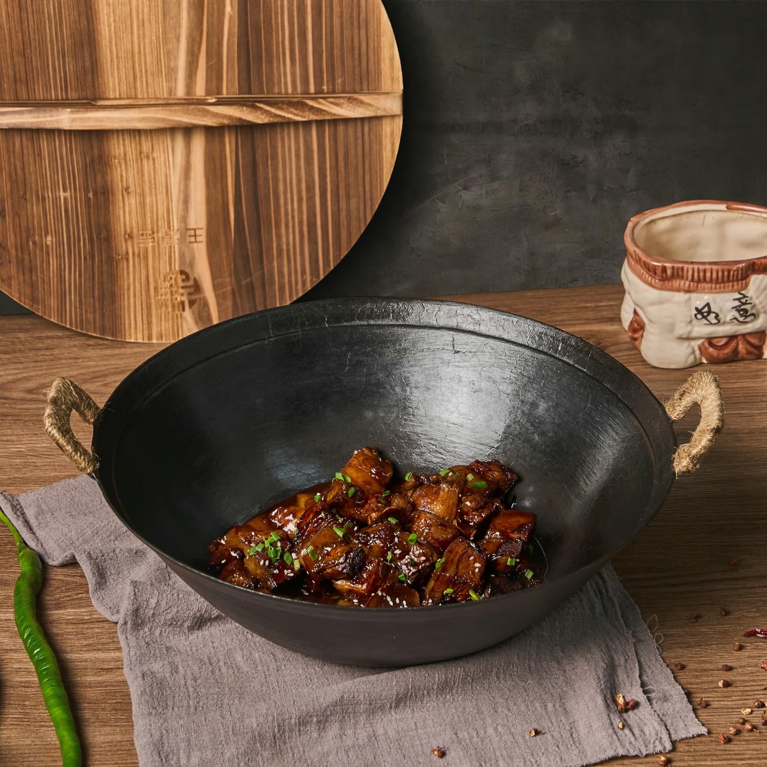 Barara King 14.96" Handmade Wok, Cast Iron Wok Pan, Large Flat Bottom ...