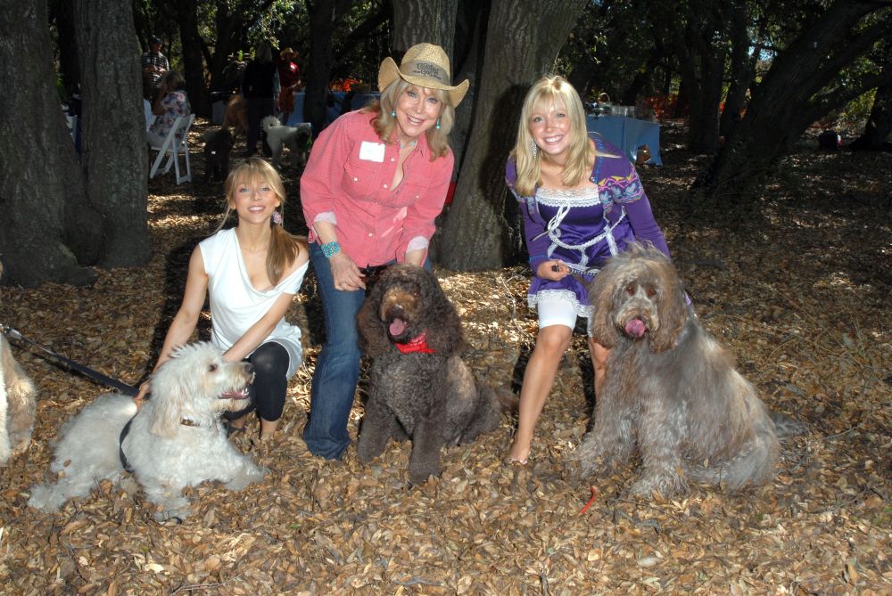 Barbara Eden, Ashley Peldon & Courtney Weldon at Southern California ...