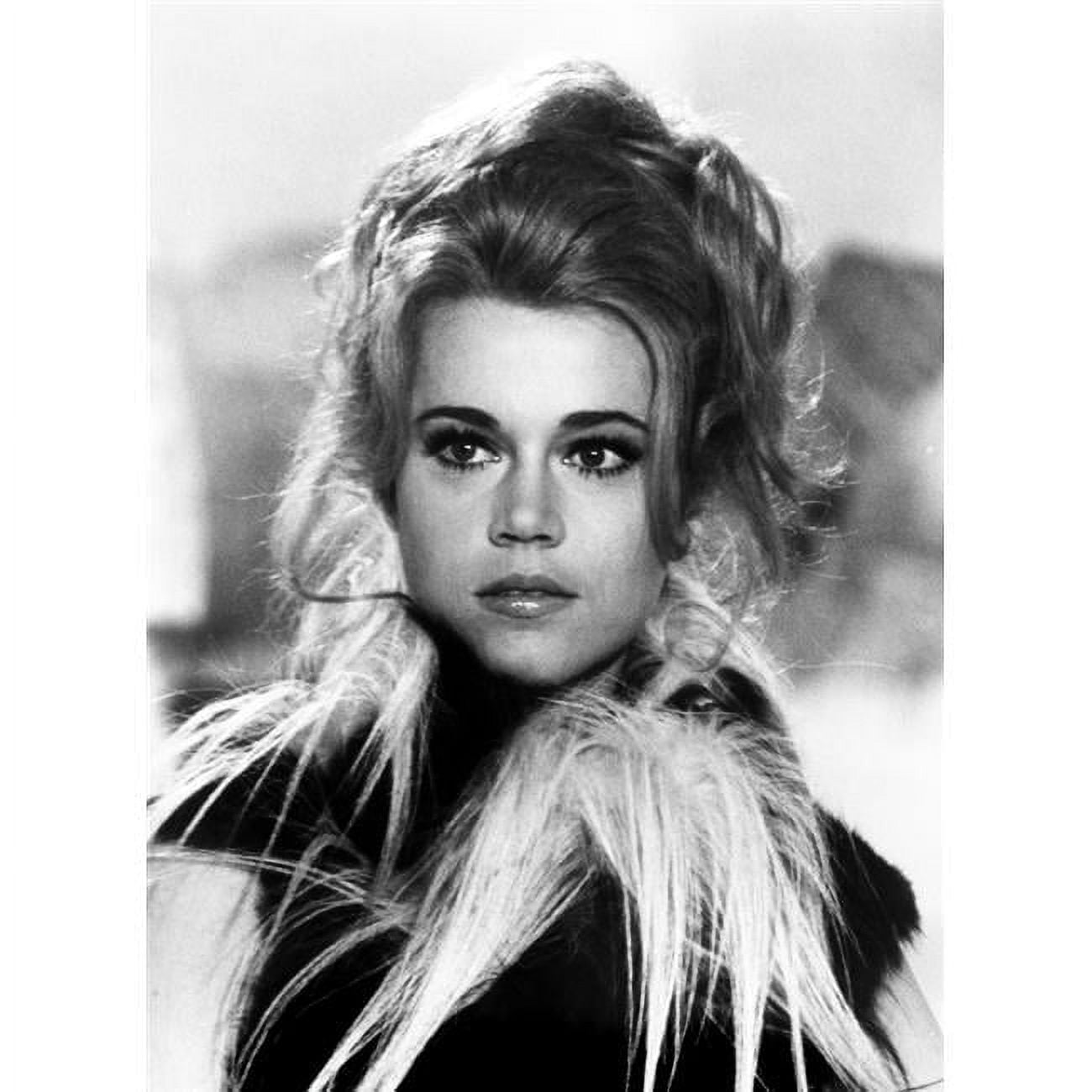 Barbarella Jane Fonda 1968 Photo Print, 16 x 20 - Large - Walmart.com