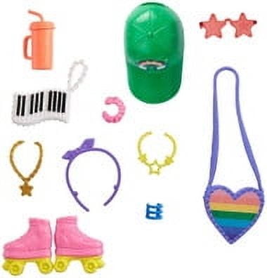 Barbie Fashion Set with Roller-Skating Accessories, 11 Storytelling ...