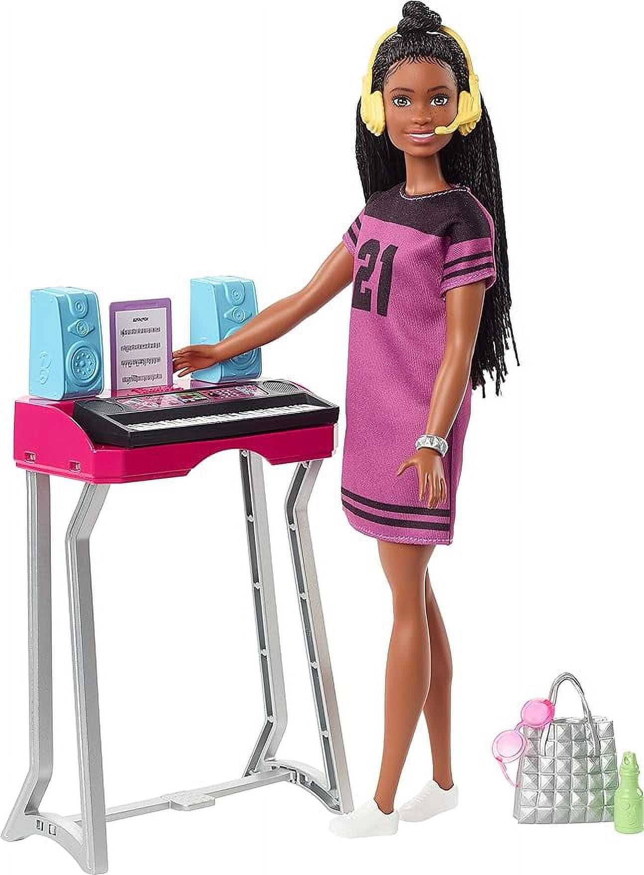 Barbie: Big City, Big Dreams Brooklyn” Roberts Doll (11.5-in, Brunette ...