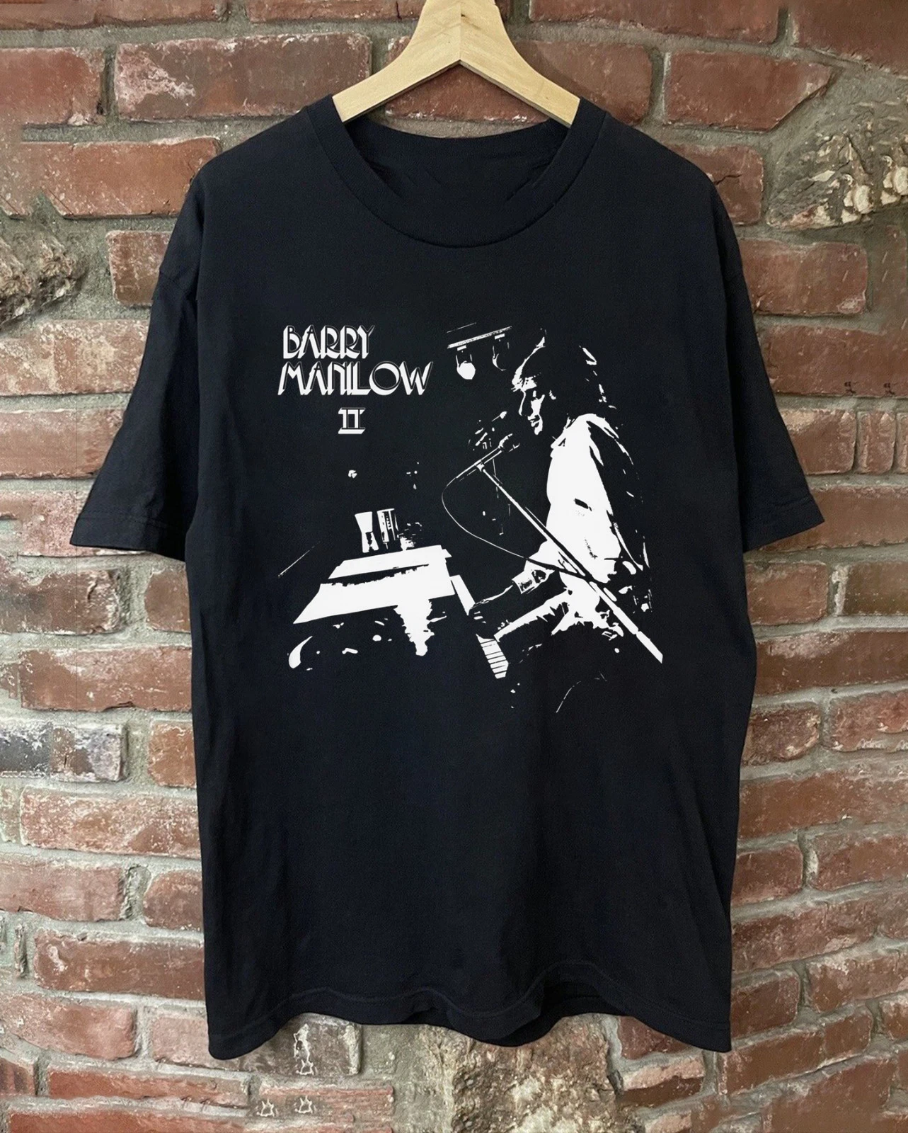 Barry Manilow II - Album Barry Manilow Music Unisex T-Shirt All Size ...
