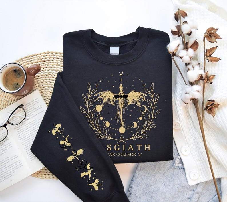 Basgiath War College Sweatshirt, Violet Sorrengail, Fourth Wing ...