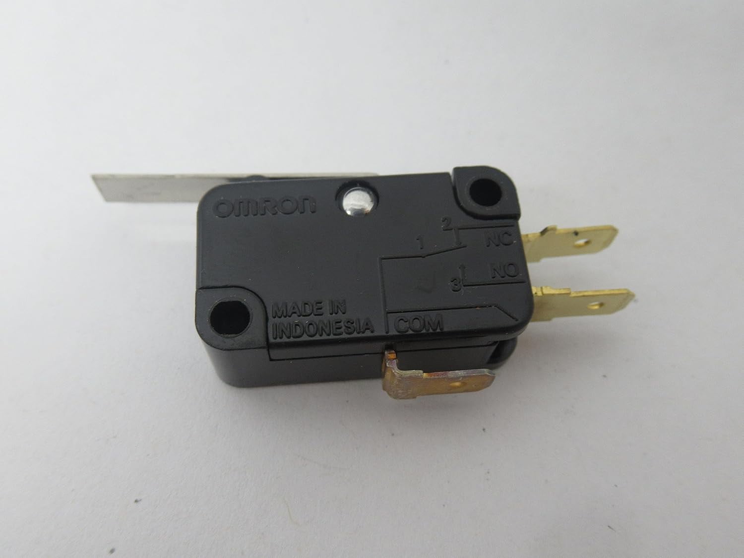 Basic / Snap Action Switches Hinge lever SPDT 15A (1 piece) - Walmart.com