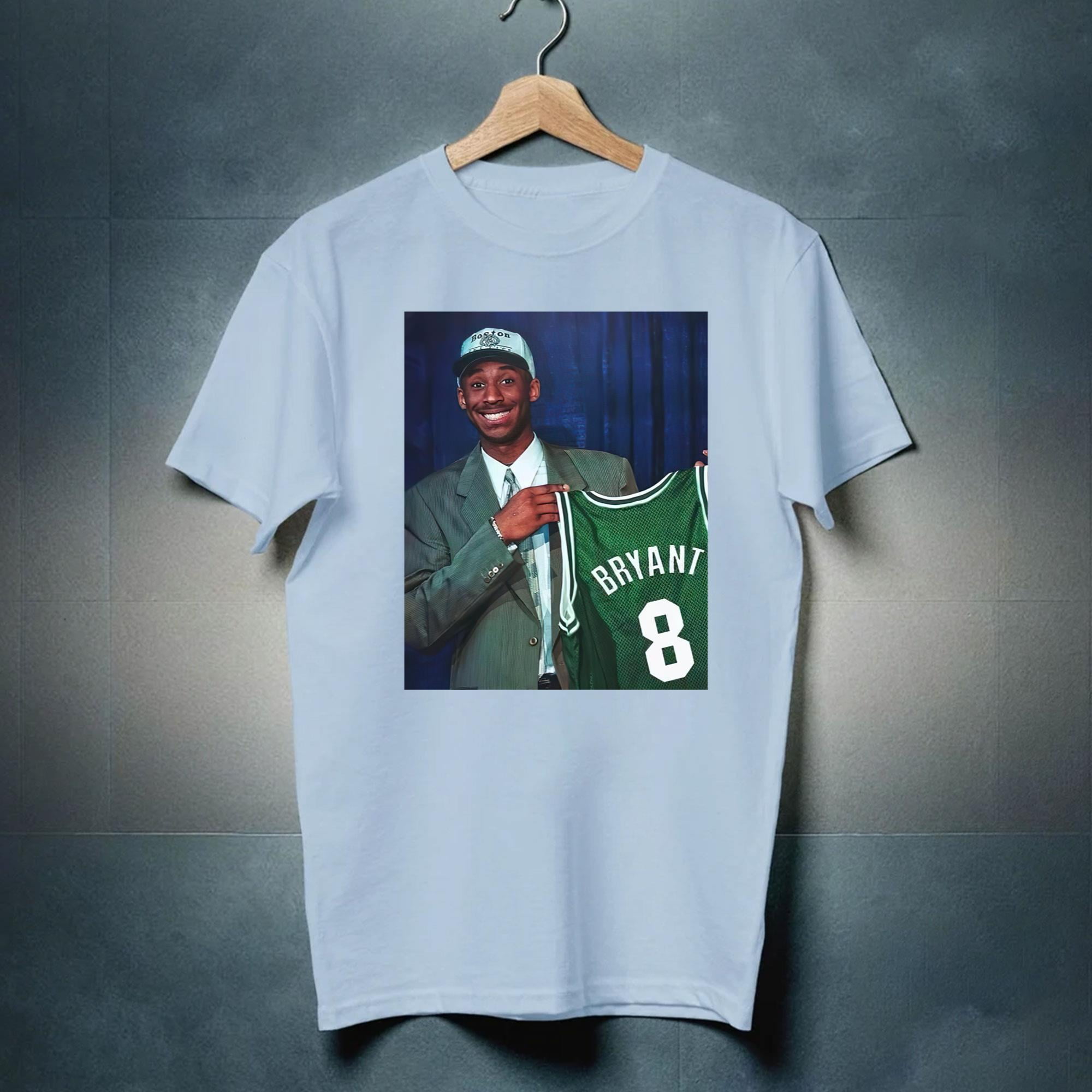 Basketball Player Graphic Tee, Retro Sports Design Shirt, Athlete ...