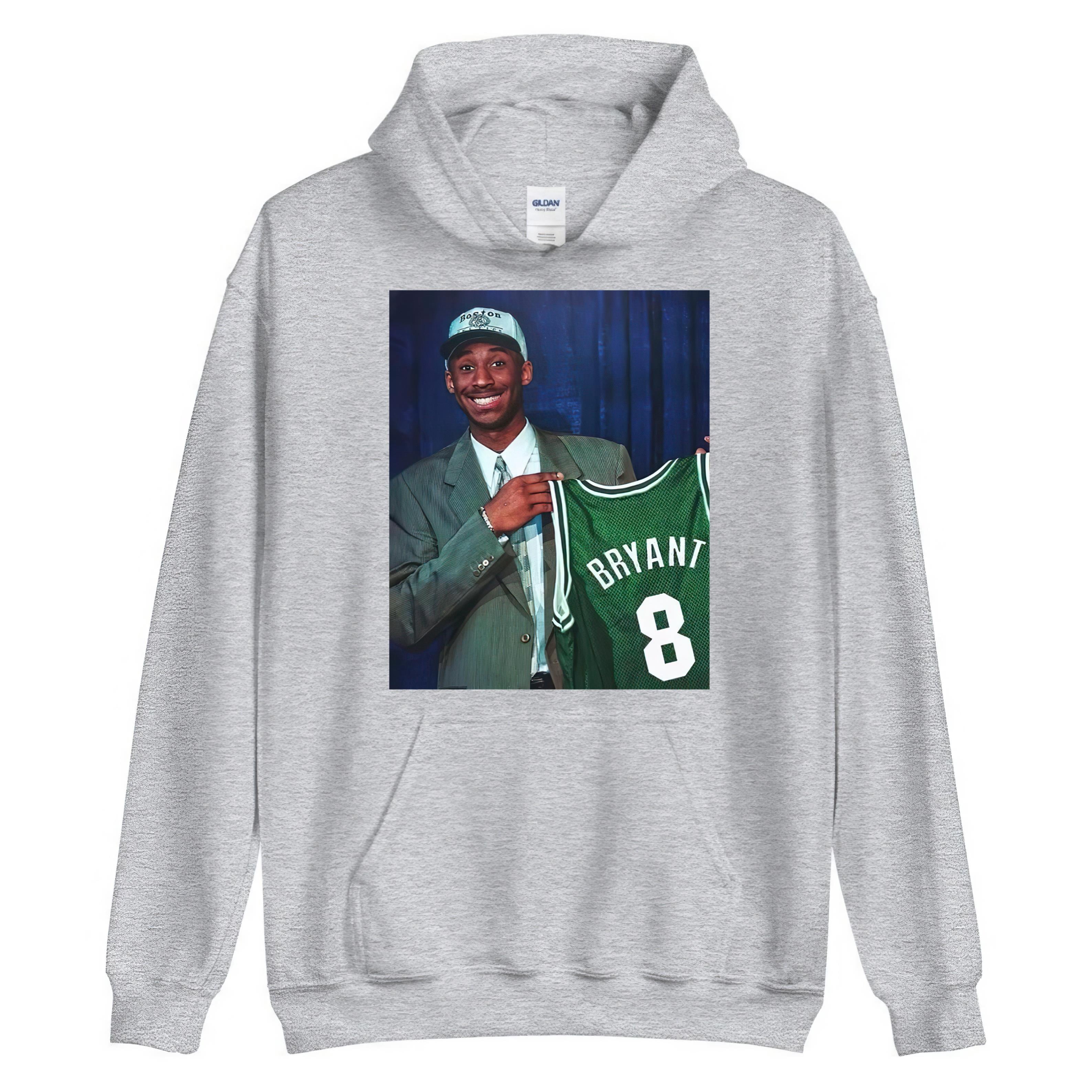 Basketball Player Graphic Tee, Retro Sports Design Shirt, Athlete ...