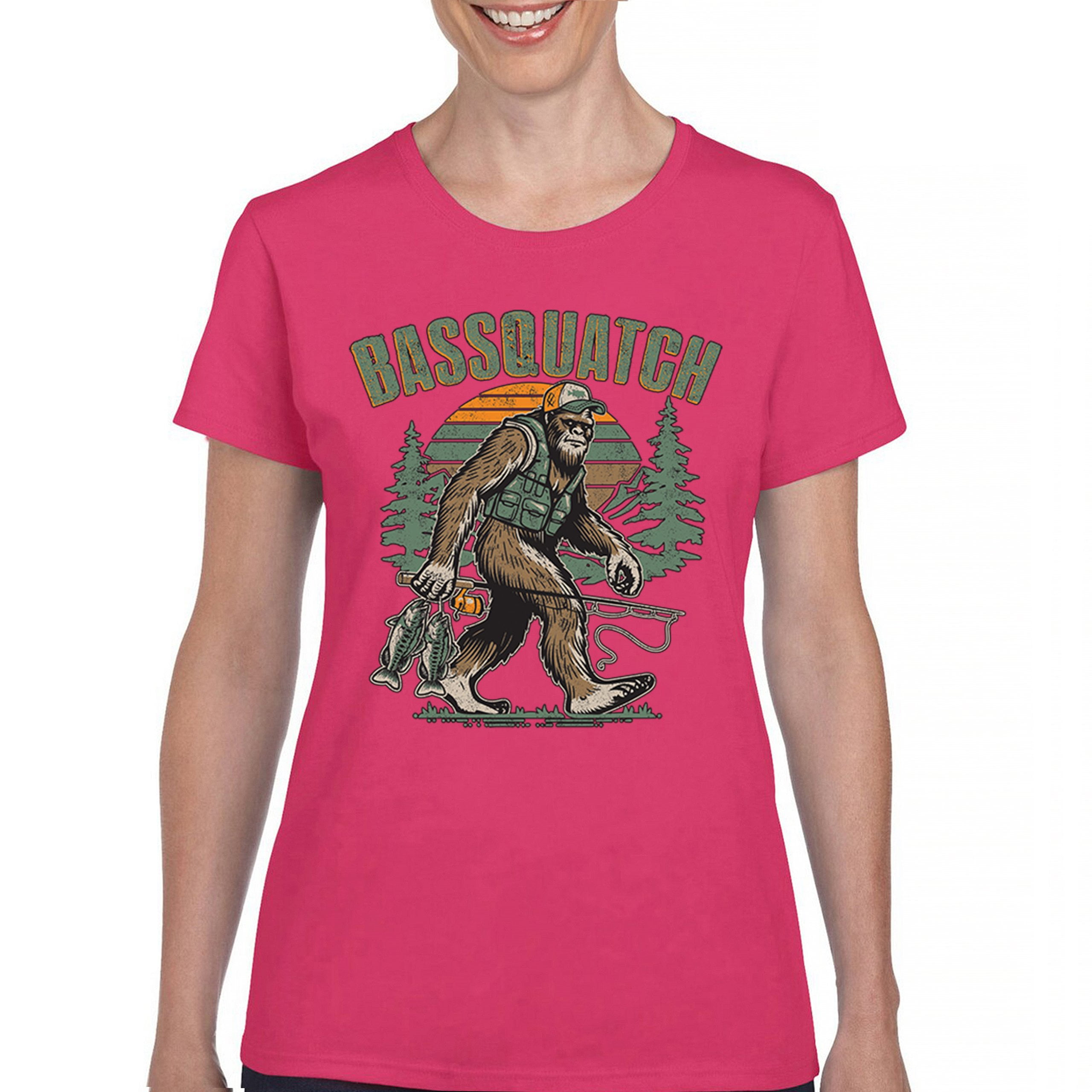 Bassquatch Bigfoot Fishing T-Shirt Funny Retro Sasquatch Monster Bass ...