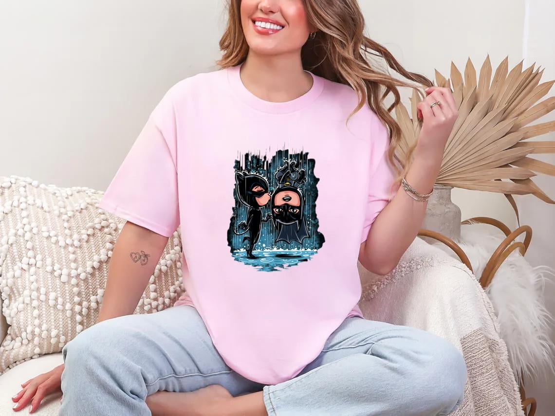 Bat Kiss Gothic Vampire Love Parody Art T-Shirt, for men & women, up to ...