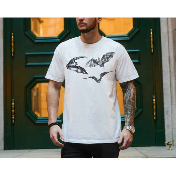 Bat Shirt, Halloween Shirt, Halloween Bats, Flying Bats, Spooky ...