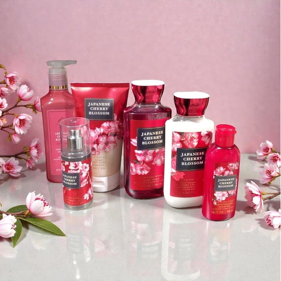 Bath & Body Works Women's 8 Piece Gift Set Japanese Cherry Blossom ...