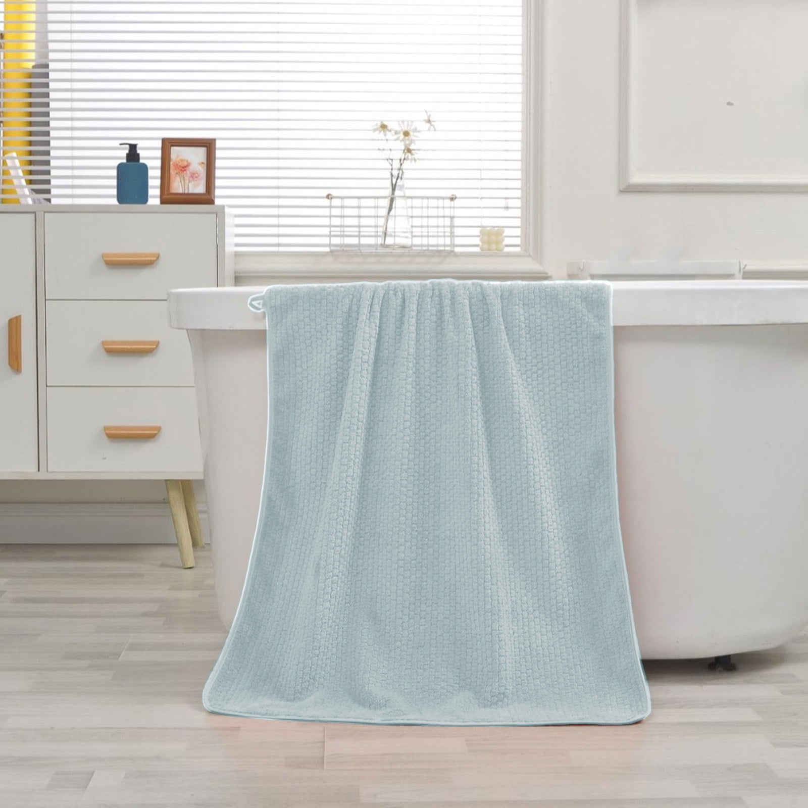 Bath Towel, 55 x 27 Inch, Thick Soft Absorbent Striped Beach Towel, 1 ...