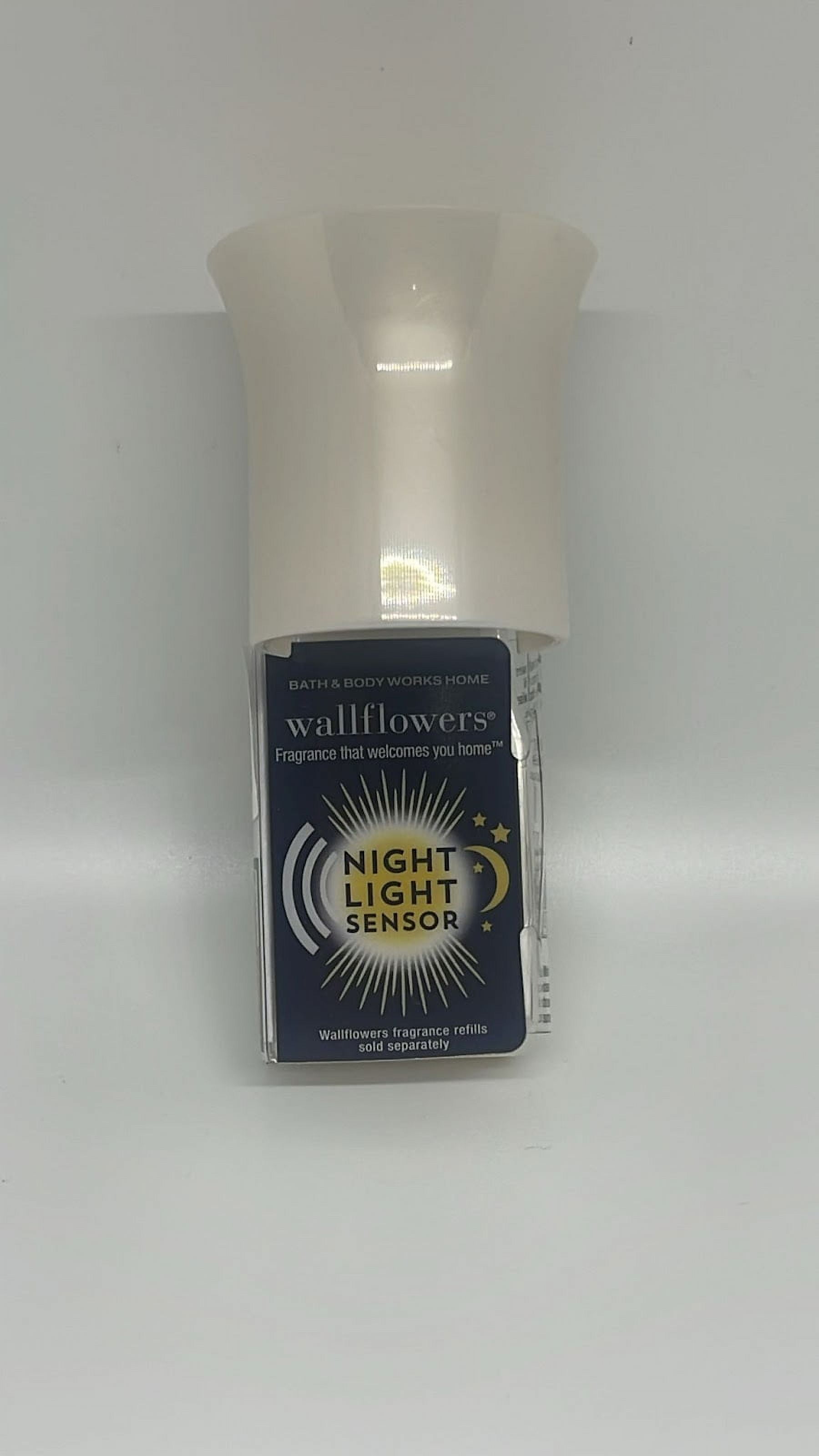 Bath & body Works NIGHT LIGHT SENSOR Wallflowers Pluggable Home ...