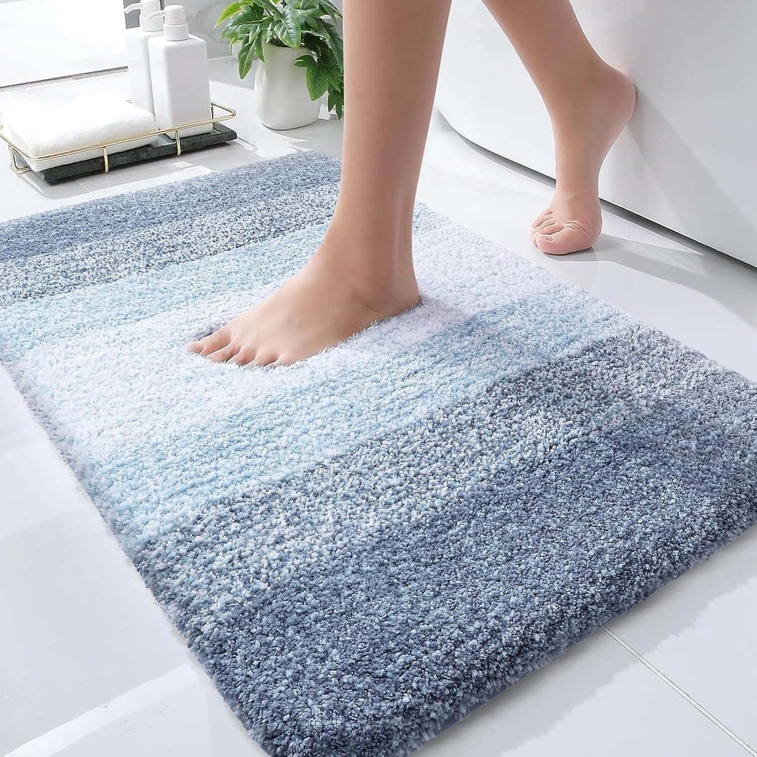 Bathroom Runner Rugs 47x20, Extra Soft Absorbent Microfiber Bath Rugs ...