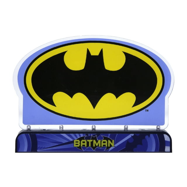 Unique Industries Superhero Batman LED Night Light - Walmart.com