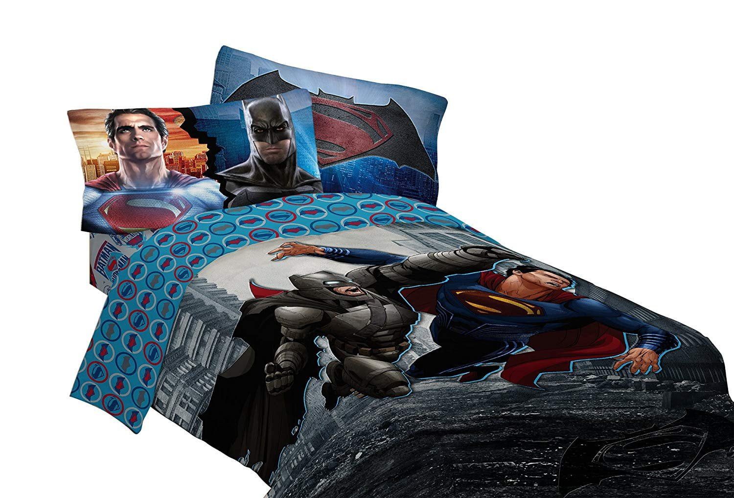 Batman Vs Superman World's Finest Reversible Twin or Full Comforter, 1 ...