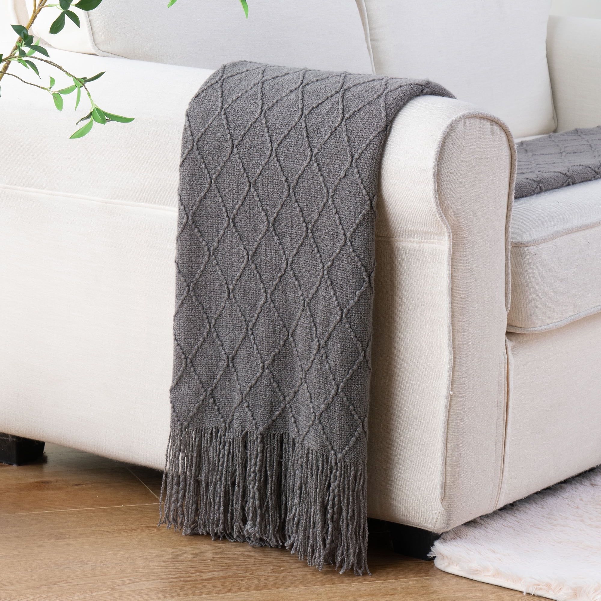 Battilo Dark Grey Knitted Throw Blanket with Tassel, 100% Acrylic ...