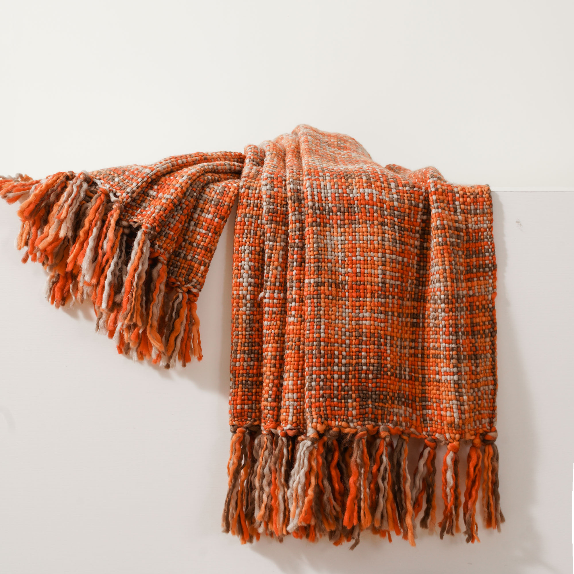 Battilo Rust Orange Throw Blanket, Throw Blankets with Tassel,Colorful ...