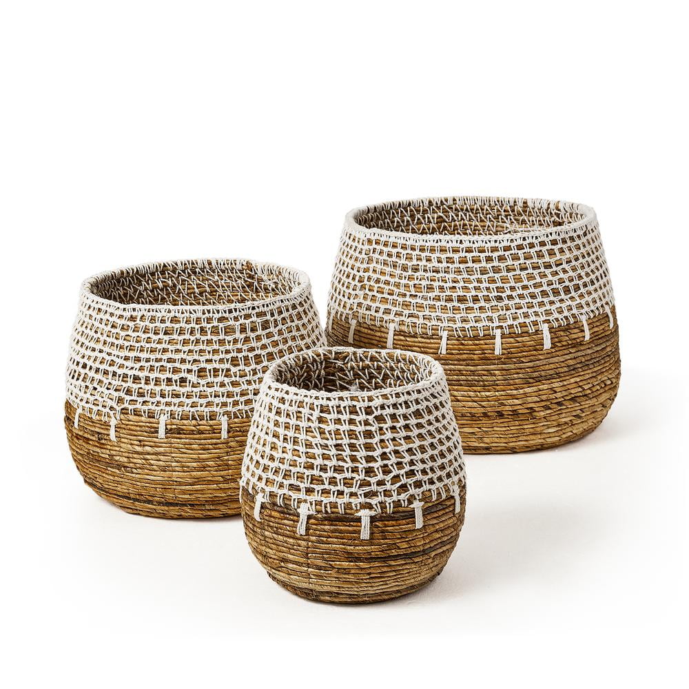 Baum Set Of Three Round Banana Baskets With String Honeycomb Outside ...