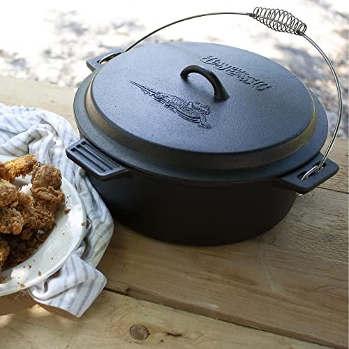 Bayou Classic 10-qt Pre-Seasoned Cast Iron Chicken Fryer Features Cast ...